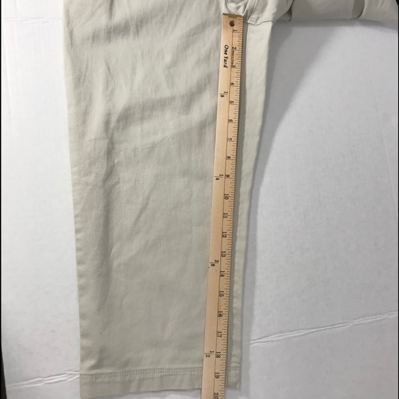 Dockers | Pants & Jumpsuits | Dockers Womens Khaki Capris | Poshmark